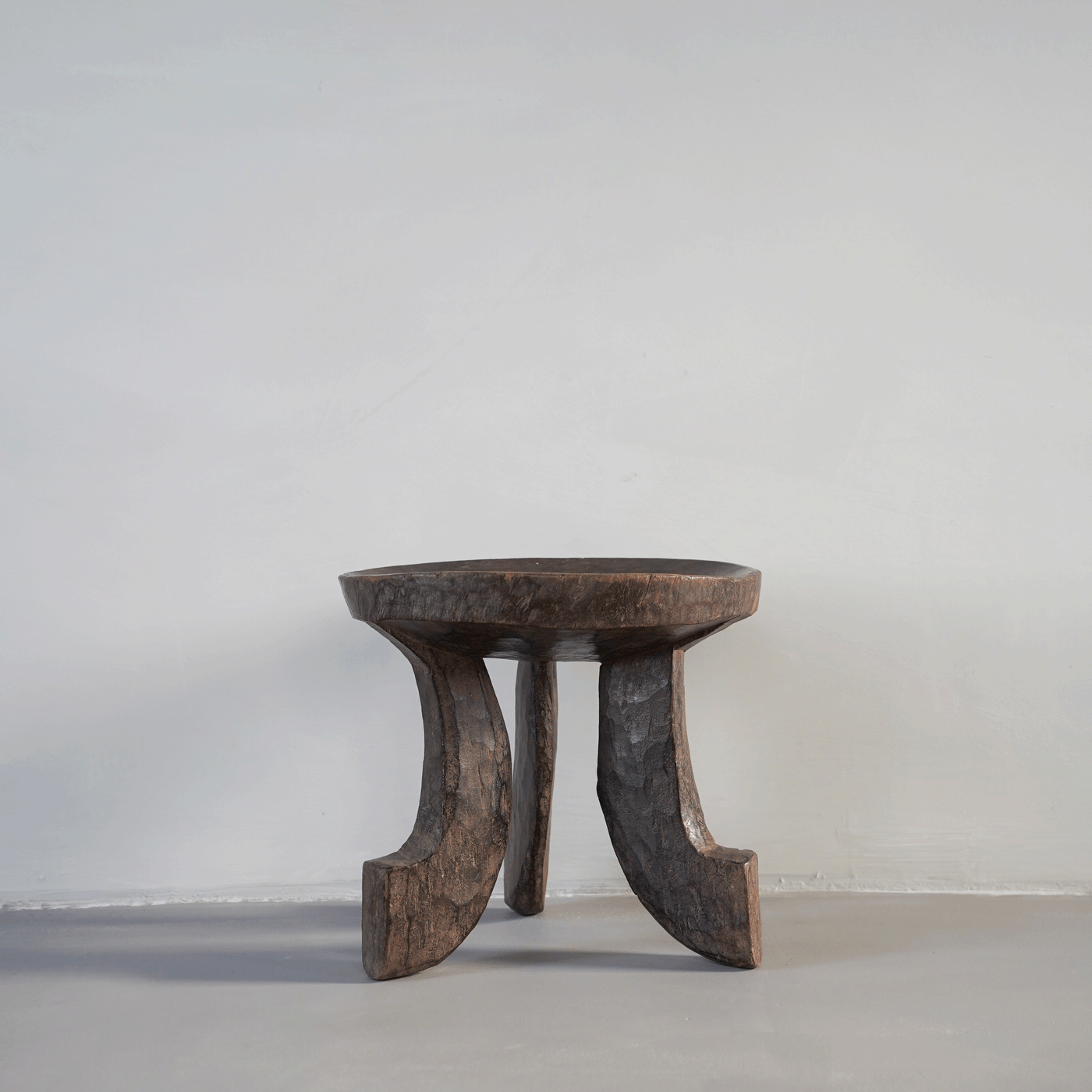 Stools & Side Tables