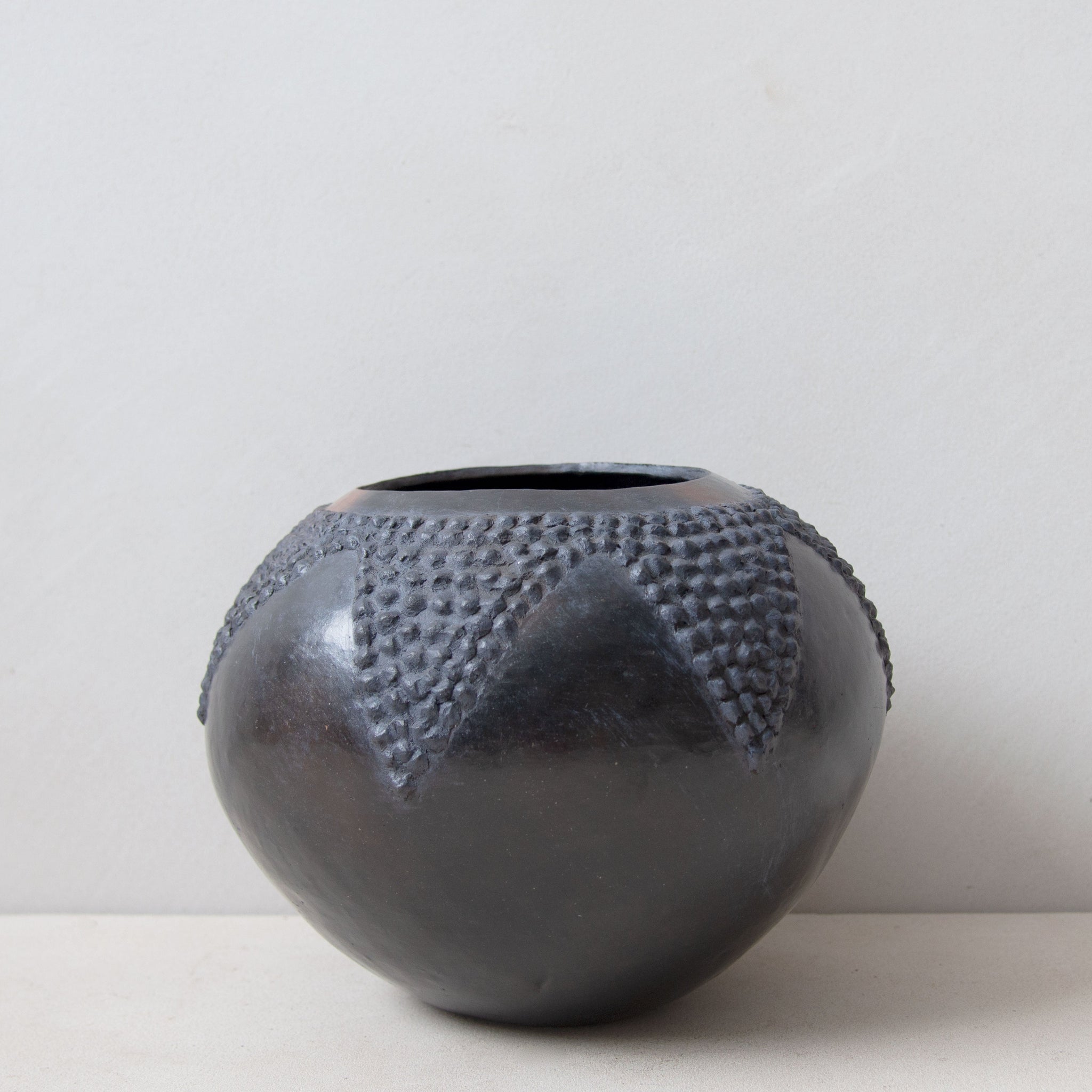 Handmade Zulu Pot No.19
