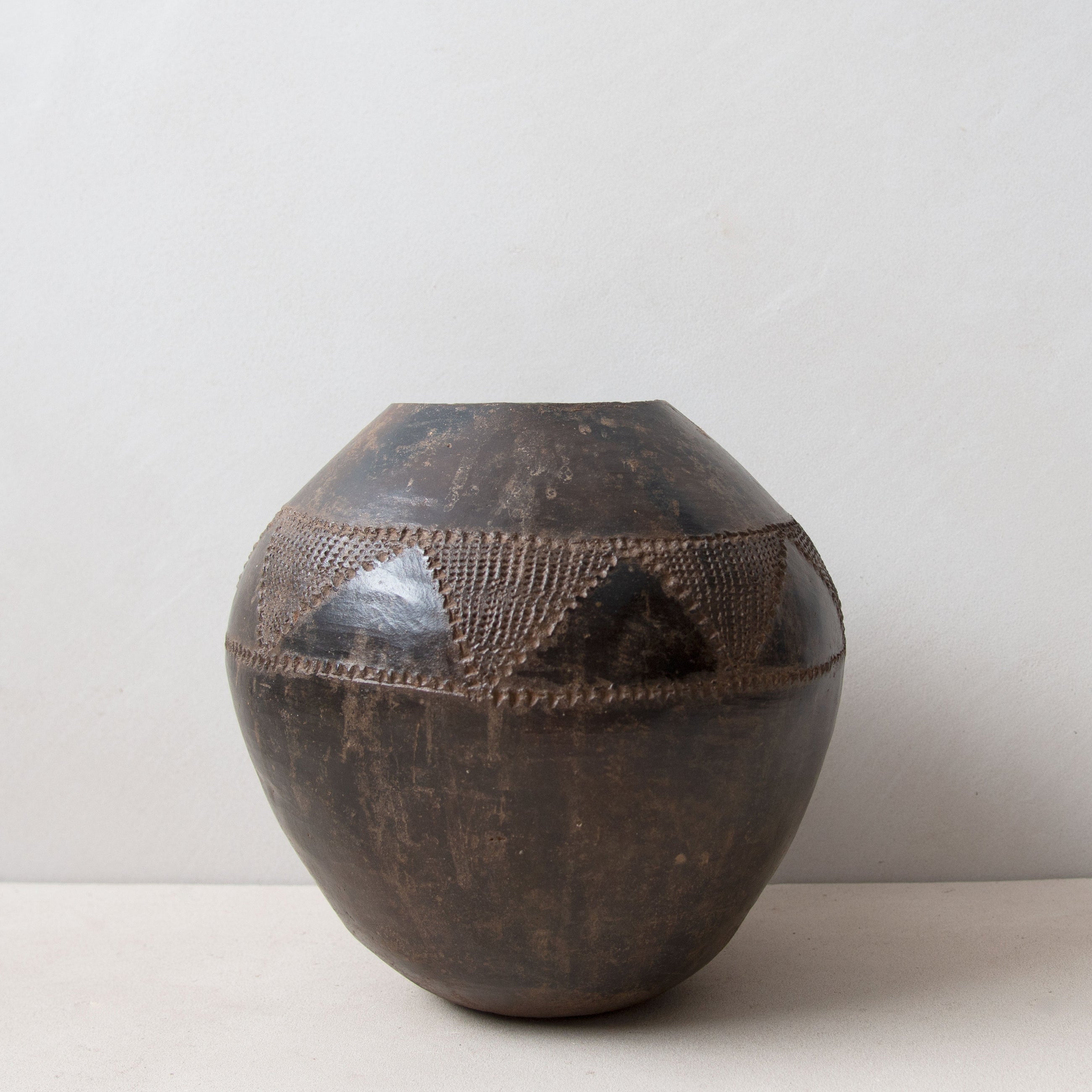 Handmade Zulu Pot No.80